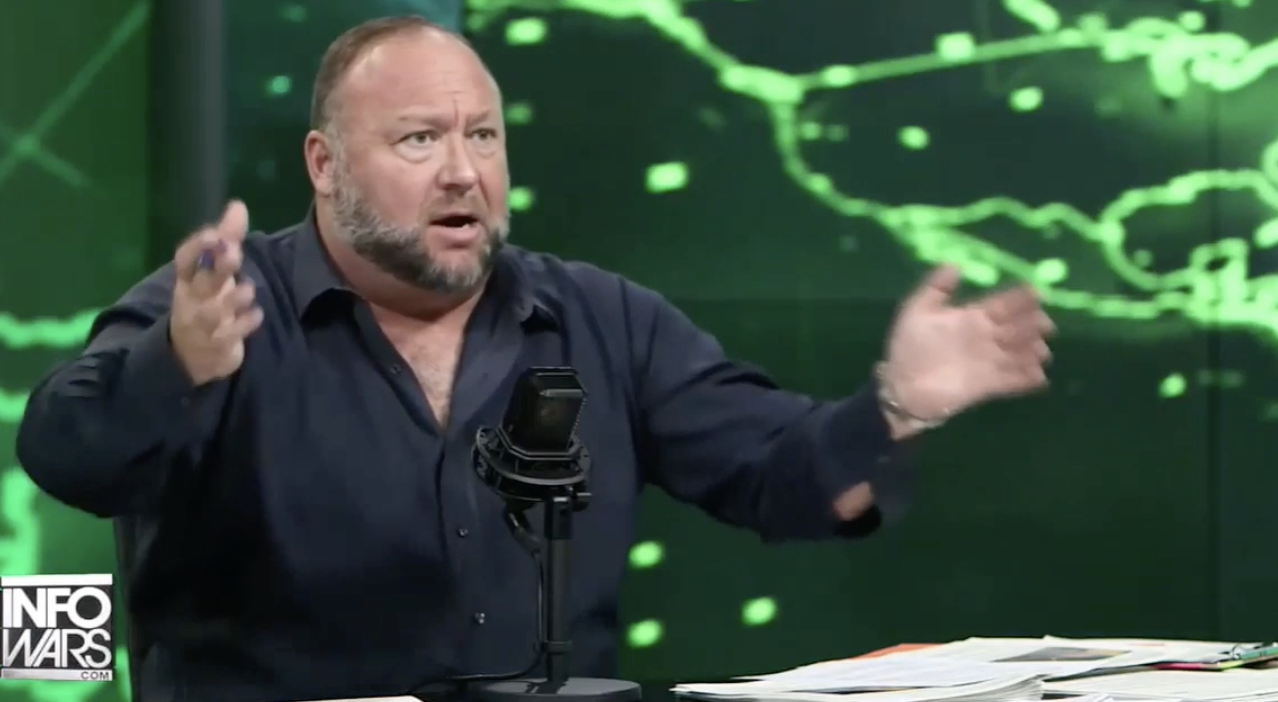 Alex Jones says Joe Rogan could use Infowars’ “network infrastructure ...