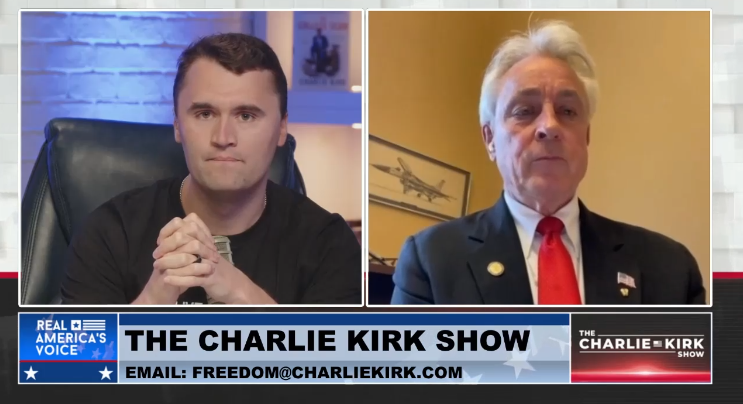 Charlie Kirk puts pressure on a Nebraska state senator: "Who are your ...