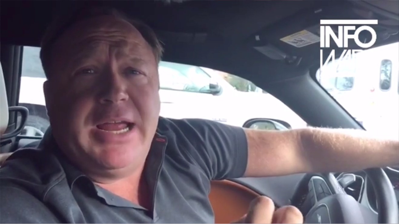 Alex Jones Says Infowars Has Been Invited To Trump’s White House Press ...