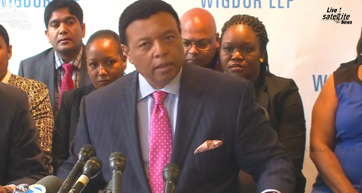 Fox Anchor Kelly Wright Joins Racial Discrimination Suit Against The